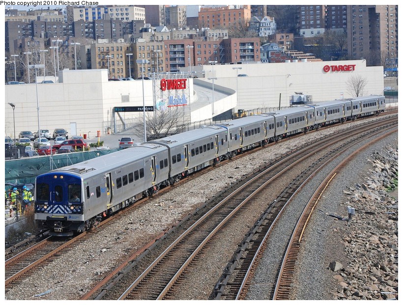 (235k, 820x621) Country: United States City: New York System: Metro ...