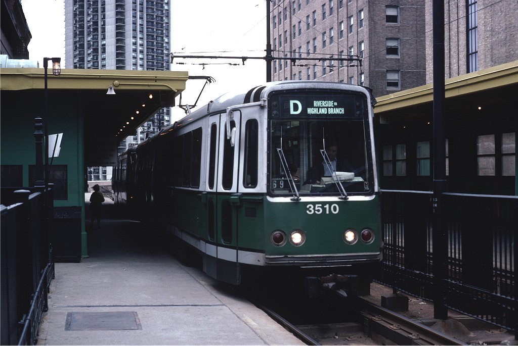(172k, 1024x685) Country: United States City: Boston, MA System: MBTA ...