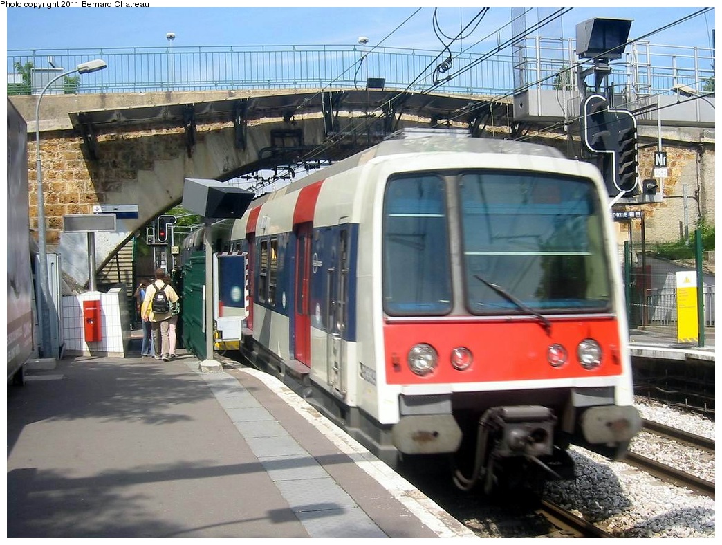 (326k, 1044x788) Country: France City: Paris System: SNCF/Transilien ...