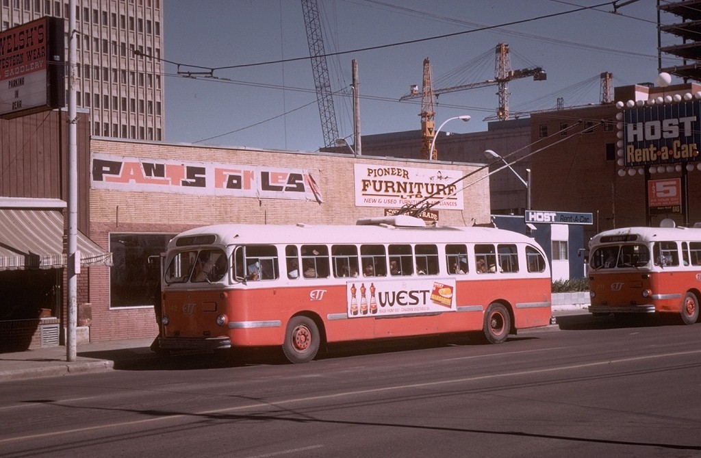 (178k, 1024x669) Country: Canada City: Edmonton System: Edmonton ETS ...