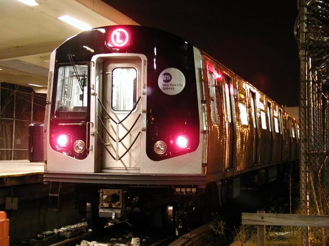 (52k, 640x480) Country: United States City: New York System: New York ...