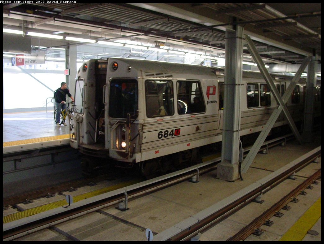 (143k, 1044x788) Country: United States City: New York System: PATH ...