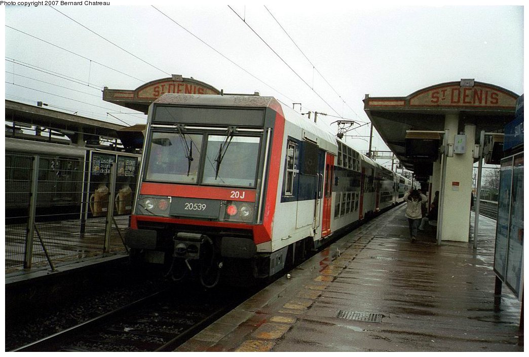 (156k, 1044x705) Country: France City: Paris System: SNCF/Transilien ...
