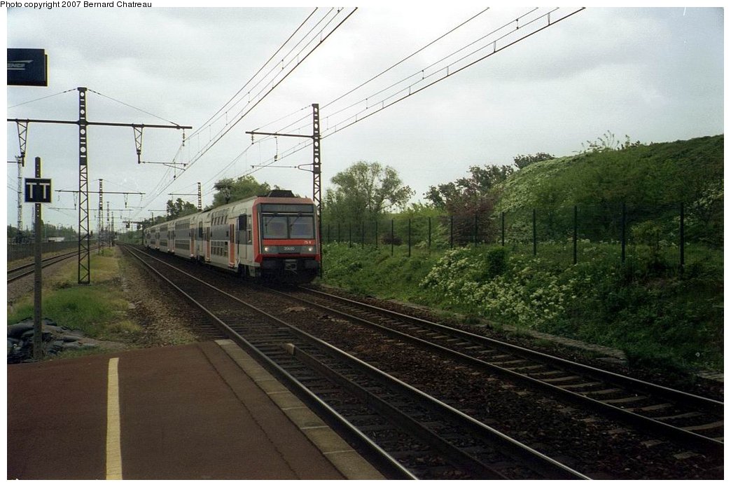 (151k, 1044x695) Country: France City: Paris System: SNCF/Transilien ...
