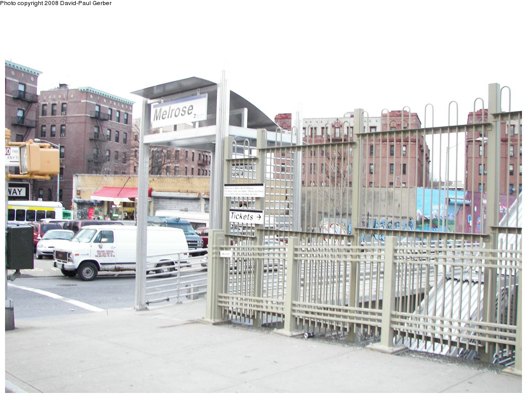 (262k, 1044x788) Country: United States City: New York System: Metro ...