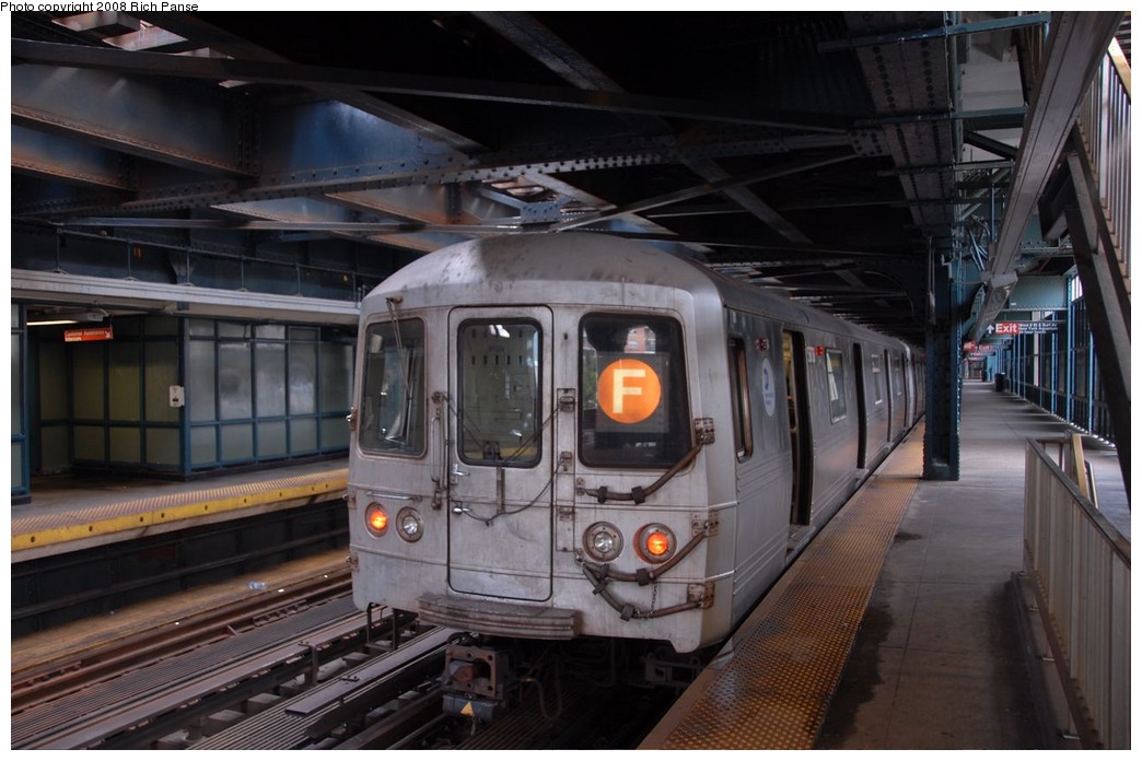 (171k, 1044x696) Country: United States City: New York System: New York ...